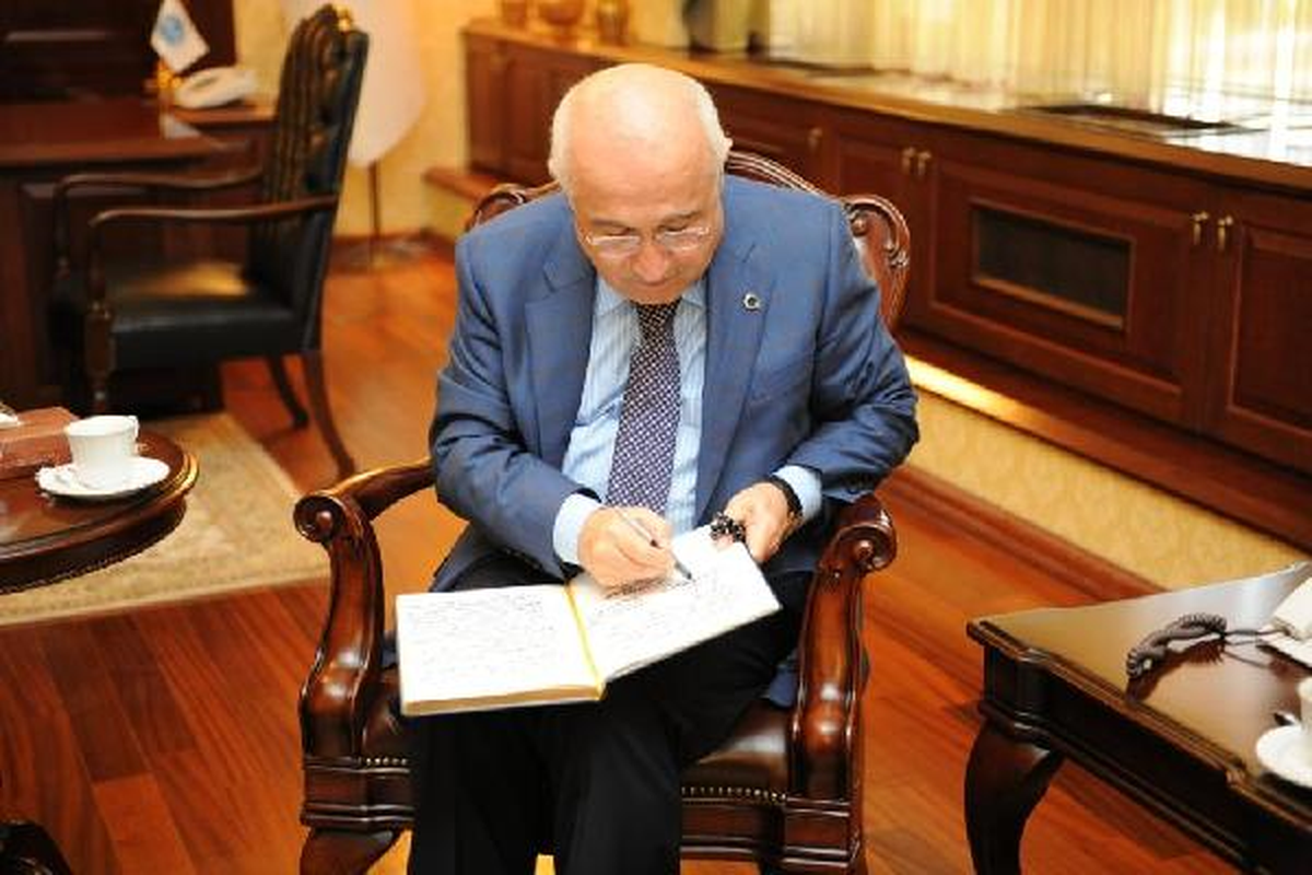 Cemil Çiçek, Diyanet İşleri Başkanı Görmez'i Ziyaret Etti - Haberler