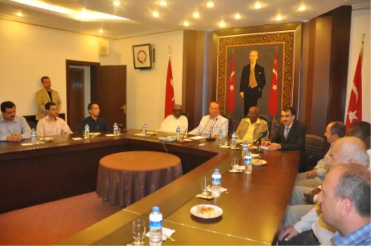 Ruba Vakfı Heyetinden Vali Ziyareti - Son Dakika