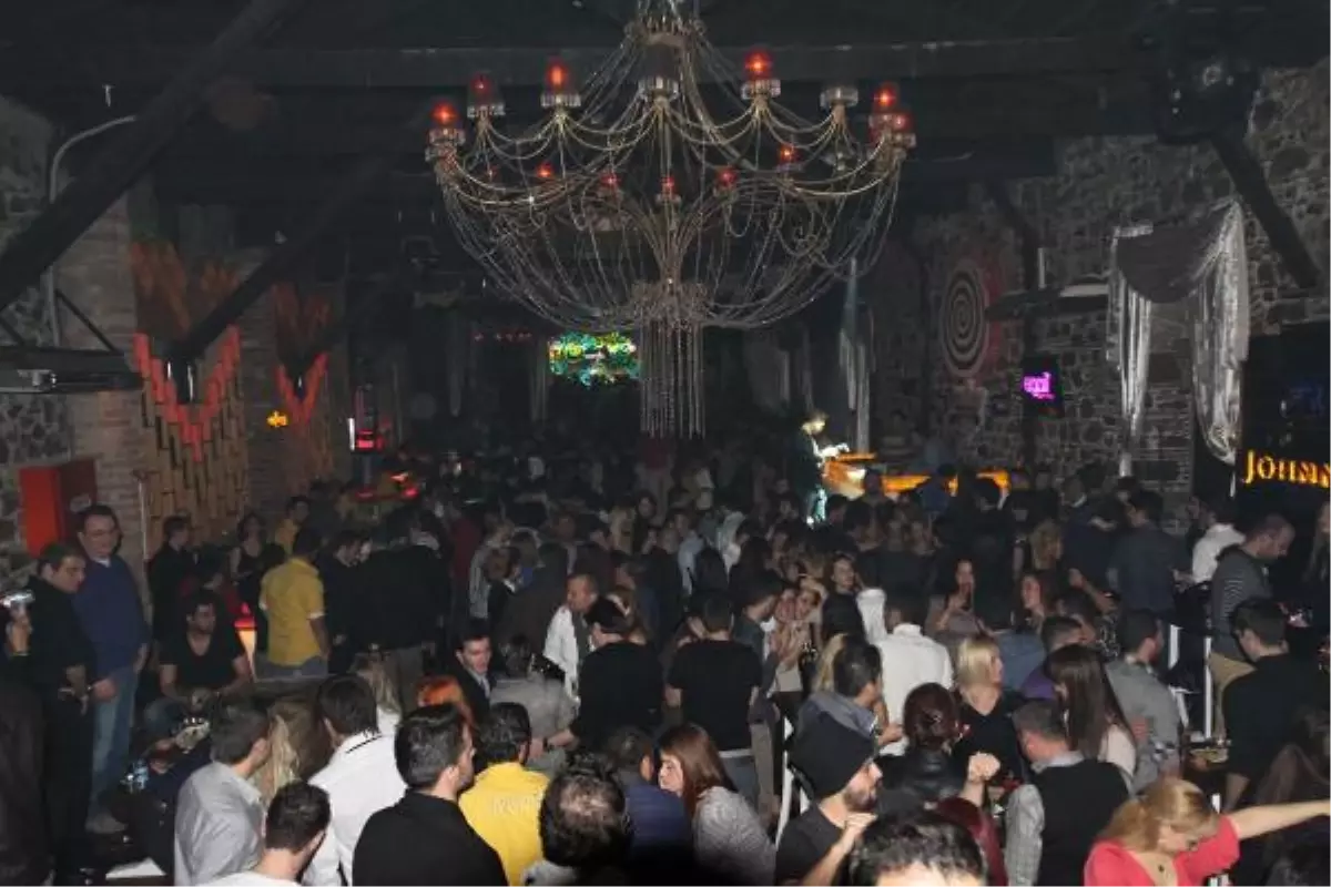 Dansöz Didem'in Gözü Oyunculukta - Haberler