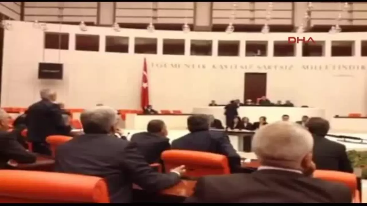 TBMM Tv Canlı Yayını Kesince, Tablet Bilgisayarından Canlı Yayın Yaptı ...