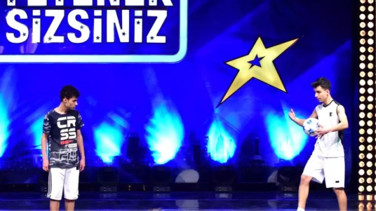 Batuhan Akyol ve Mert Karaca Topla Dans Ettiler - Haberler