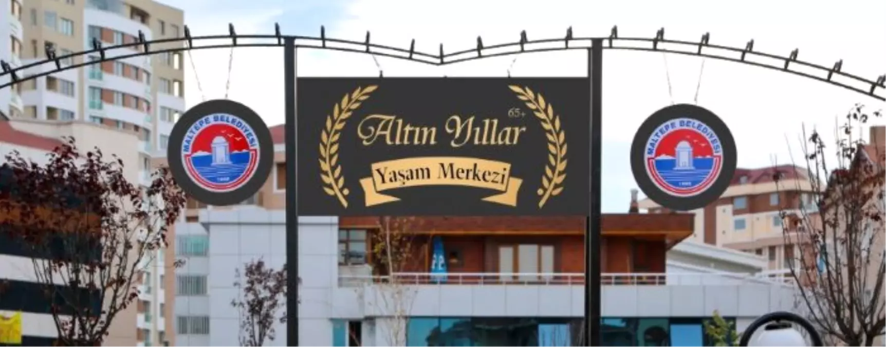 Maltepe'de Altın Yıllar Yaşam Merkezi Açıldı - Son Dakika