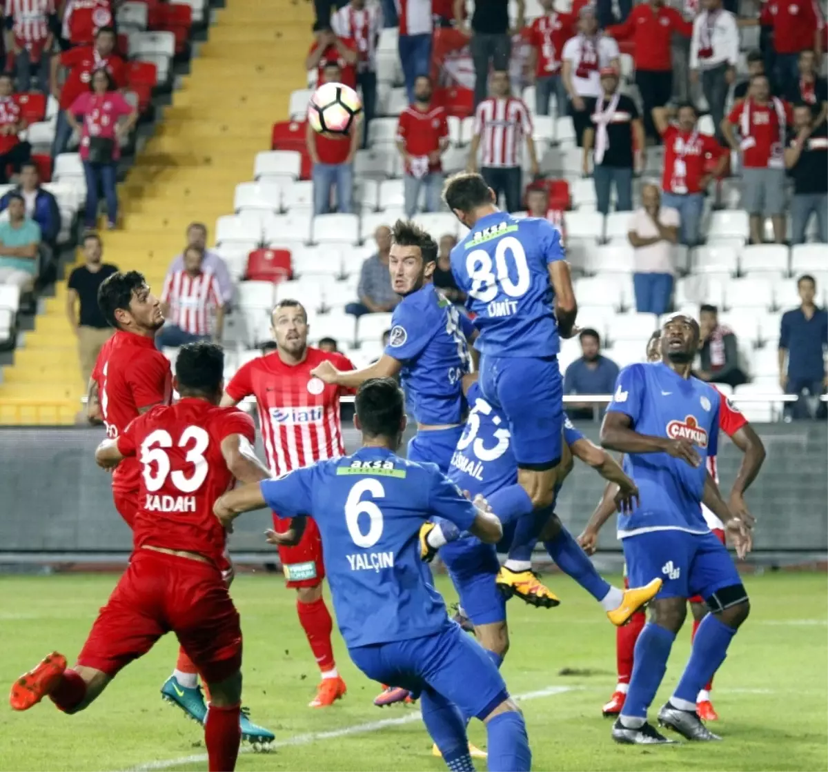 Çakur Rizespor ile Antalyaspor 16. Randevuda - Son Dakika