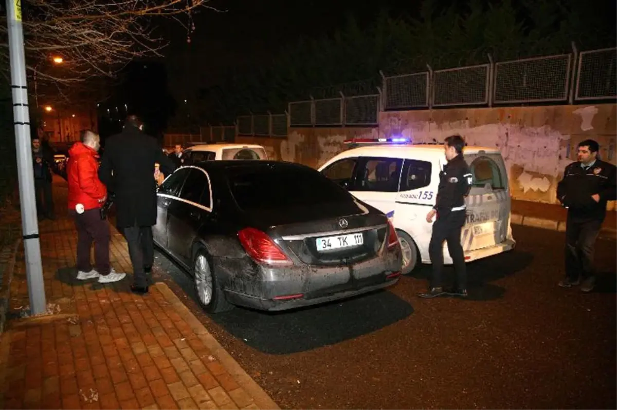 Ünlü Iş Adamı Tarık Kayar'a Hırsızlık Şoku - Son Dakika