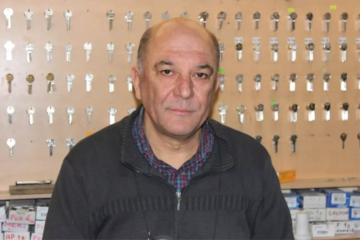 43 Yıllık Anahtarcı İsmail Topçu: 'Mesleğimi Devam Ettirecek Çocuğum da ...