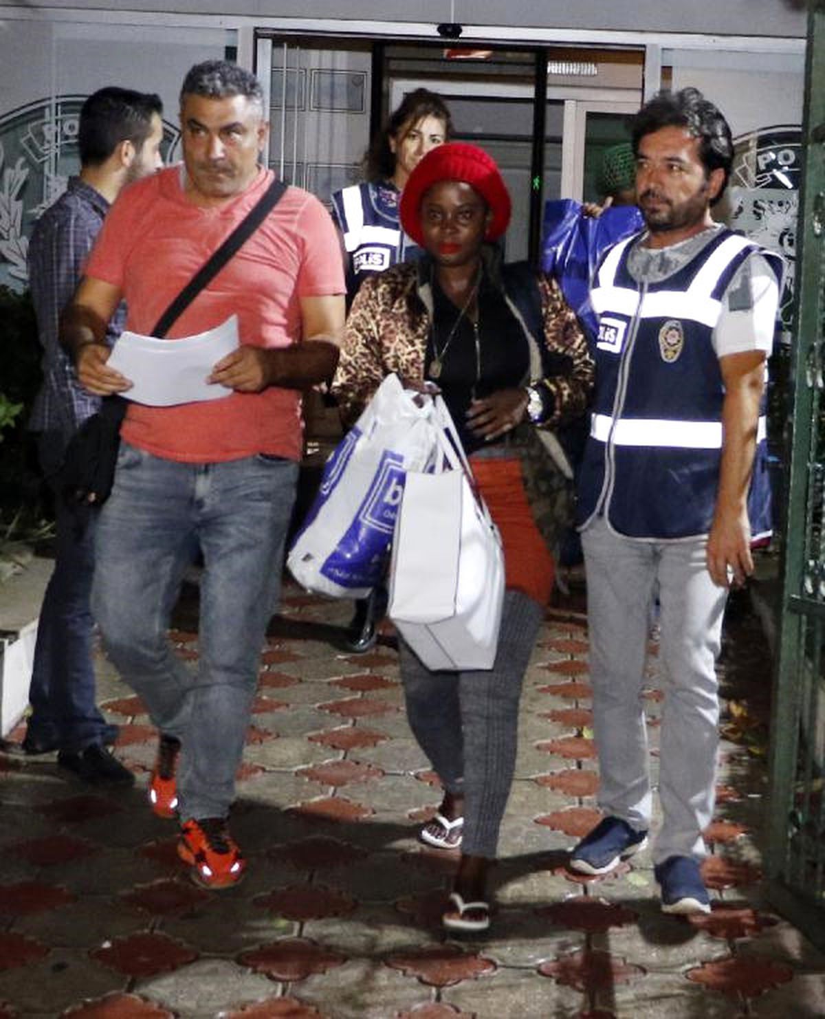 Fuhuşa Aracılık Eden Üniversite Öğrencisine Gözaltı - Son Dakika