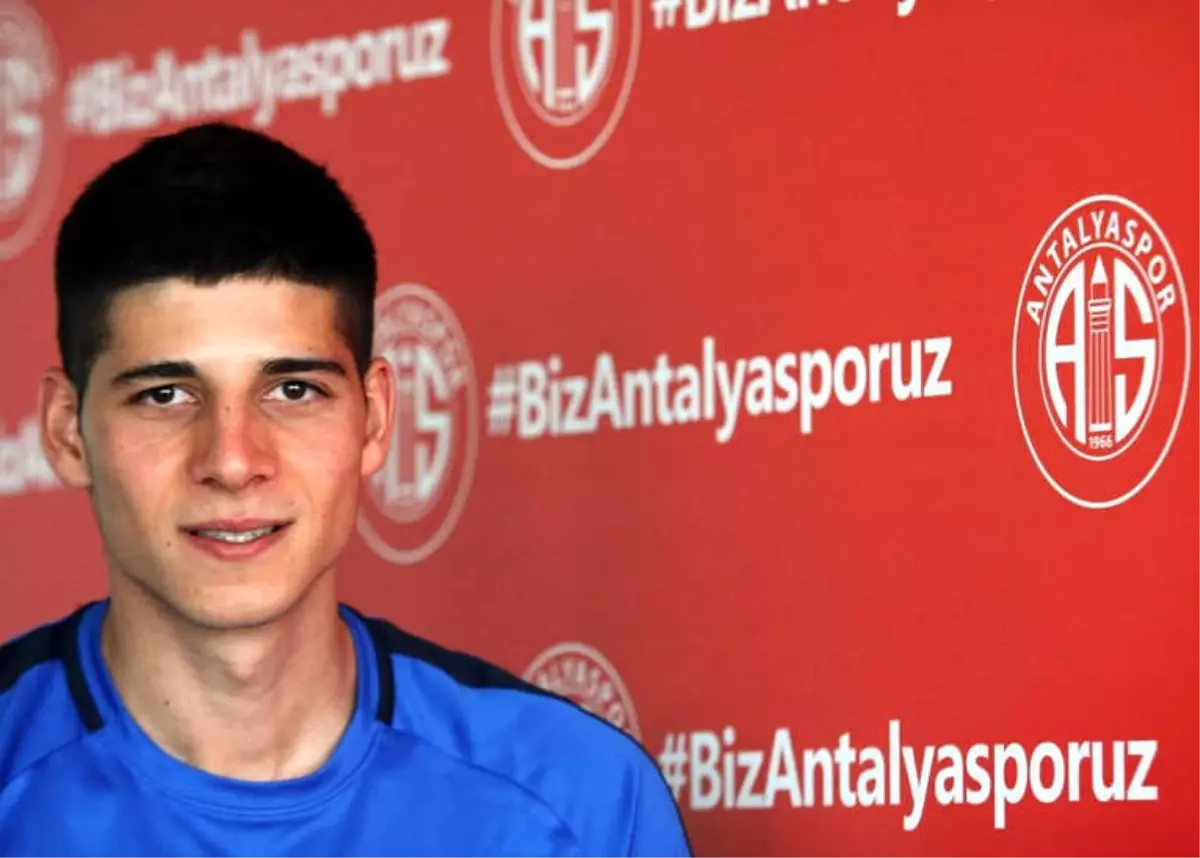 Harun Alpsoy: 'Hem Çalıştım Hem Okudum Hem Oynadım' - Son Dakika