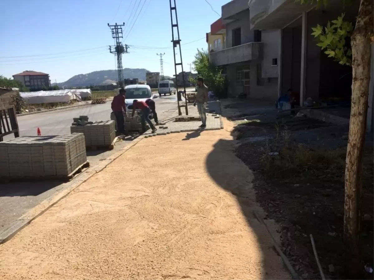 Terminal Caddesi'nde kaldırım çalışması - Son Dakika
