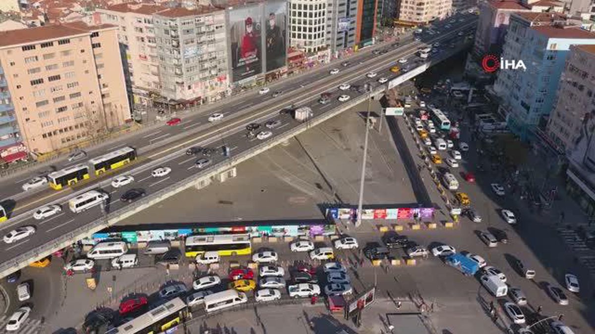 Mecidiyeköy meydanı yenileniyor - Son Dakika