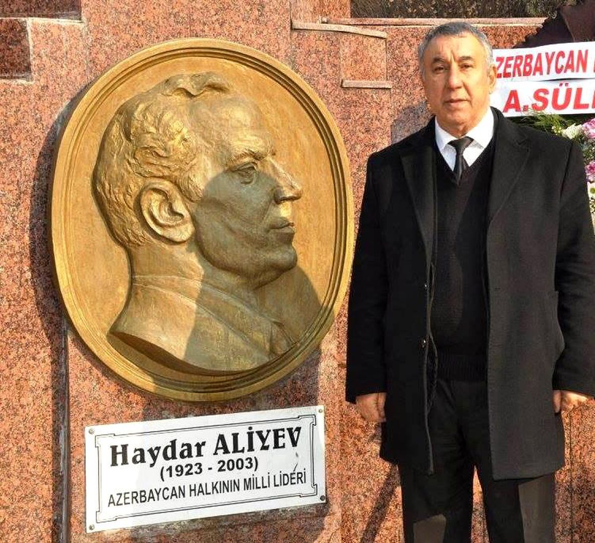 Ünsal: 'Haydar Aliyev modern Azerbaycan'ın temelini atmıştır' - Son Dakika