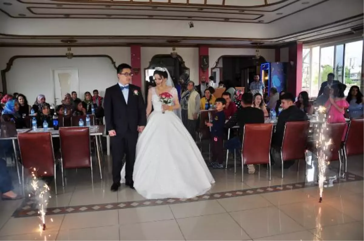 TAYVANLI DAMAT İLE TÜRK GELİN OSMANİYE'DE EVLENDİ - Son Dakika