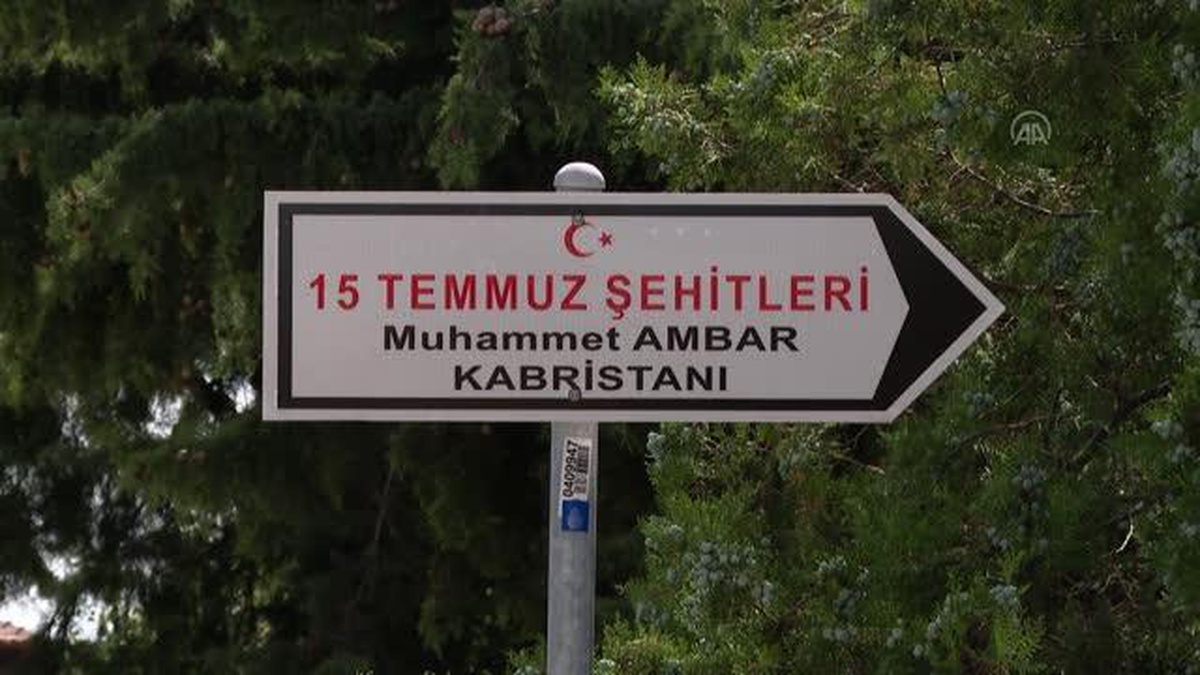 15 Temmuz şehidi Muhammet Ambar kabri başında anıldı - Haberler