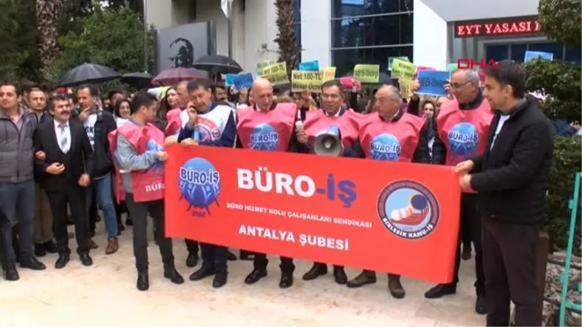 SGK ÇALIŞANLARI İŞ BIRAKTI - Son Dakika