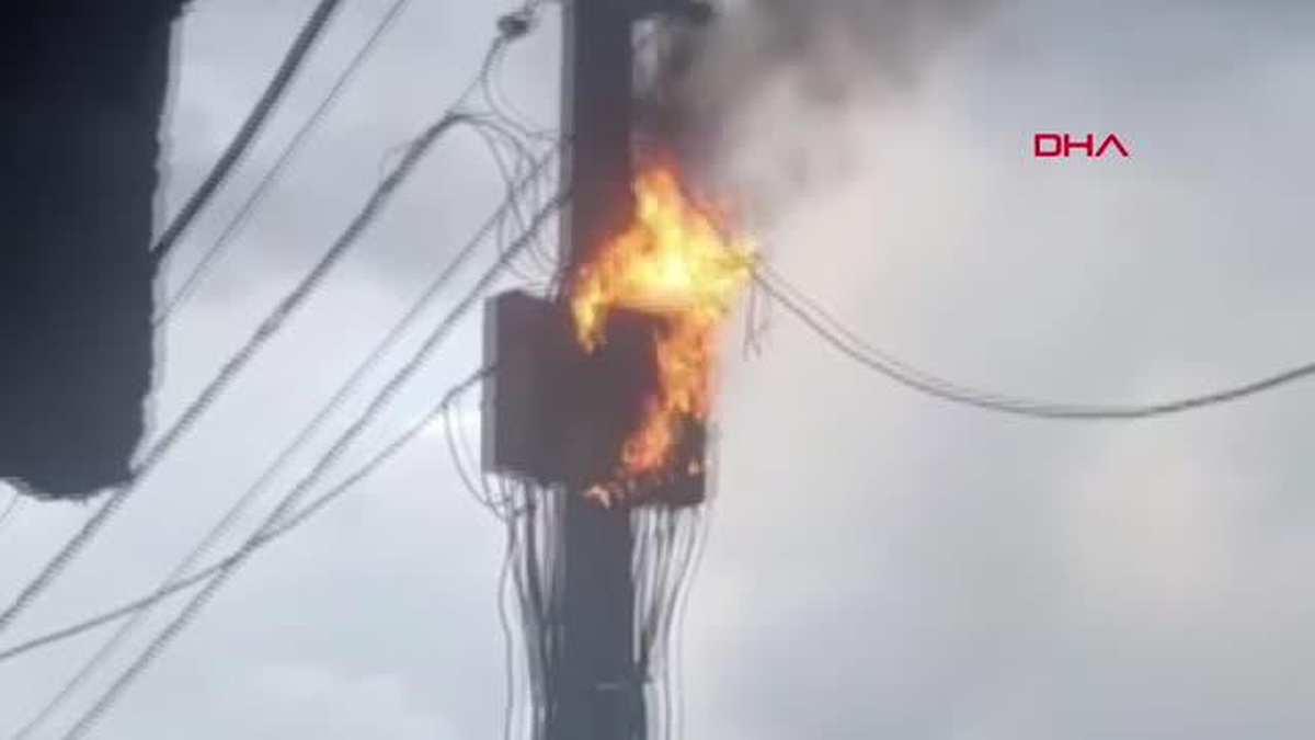 Diyarbakır'da Elektrik Direğine Bağlı Trafo Yangını - Haberler