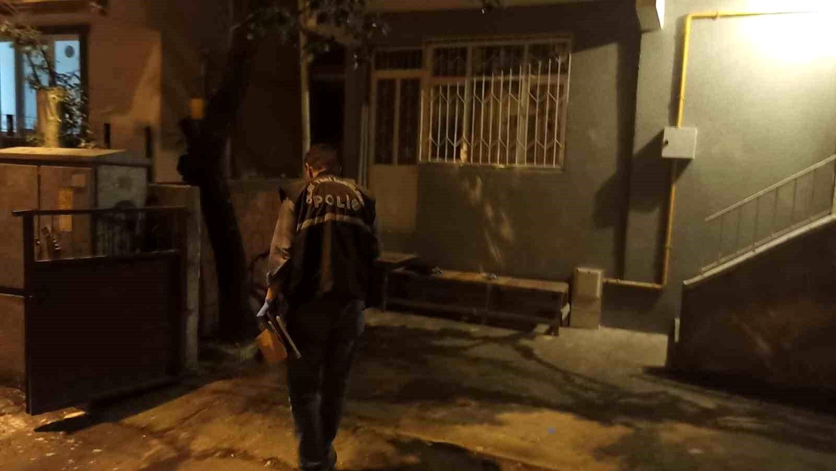 Samsun'da 2. kattan düşen genç ağır yaralandı - Haberler