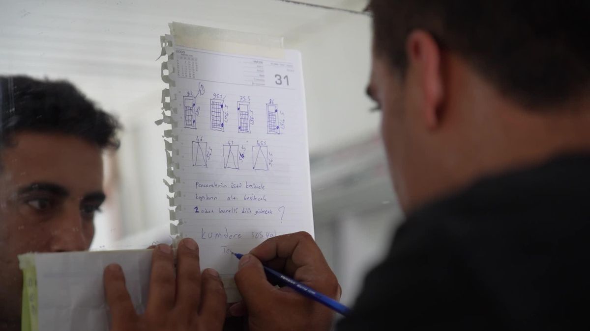 Tarsus Belediyesi Hurdalardan Geri Dönüşümle Kapı Üretiyor - Haberler