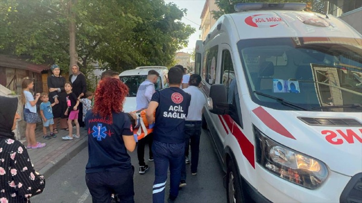 Gebze'de otomobilin çarptığı bisikletli çocuk yaralandı - Haberler