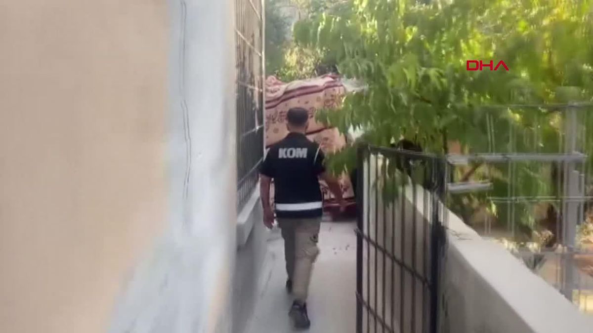 Adanada 37 Milyon Gümrük Kaçağı Makaron Ele Geçirildi - Son Dakika