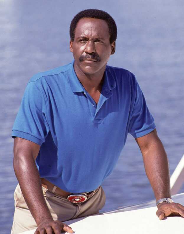Kanserle mücadele eden oyuncu Richard Roundtree yaşamını yitirdi - Son ...