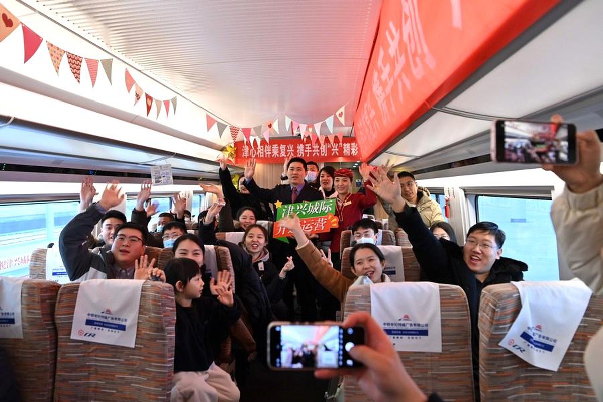 Çin'in demiryolu yolcu seyahatleri yüzde 126,5 arttı - Haberler