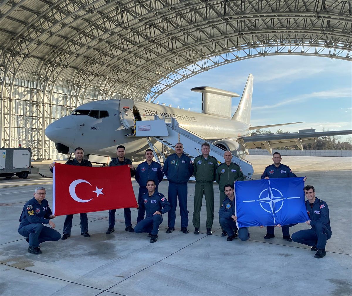 Türk Uçakları NATO Ülkesinde Silah Kontrol Görevi İcra Etti - Haberler