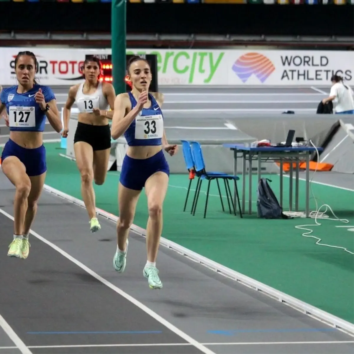 Eda Nur Tulum, İstanbul'da Büyükler Türkiye Şampiyonası'nda rekor kırdı ...