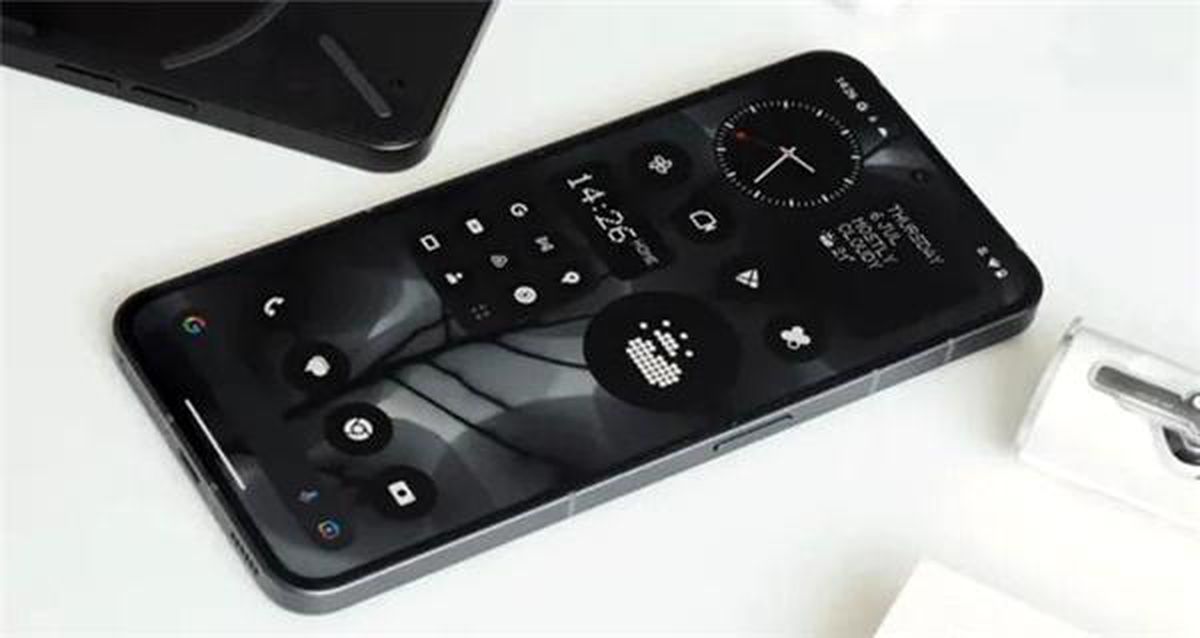 Nothing, Üçüncü Telefonu İçin Çalışmalarını Tamamladı - Haberler