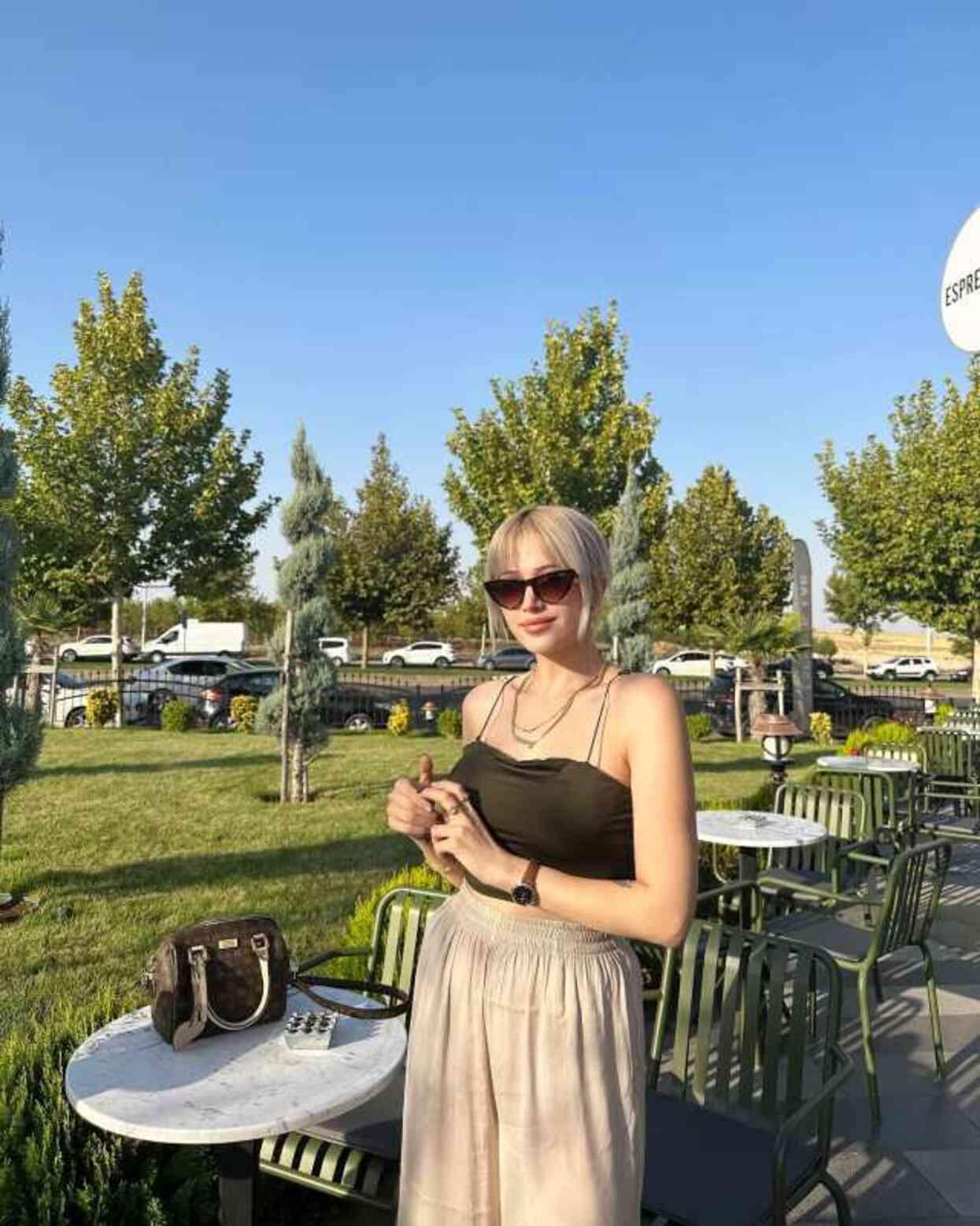 Diyarbakır'dan muhtar adayı olup çekilmişti! Simurg Sarsılmaz ...