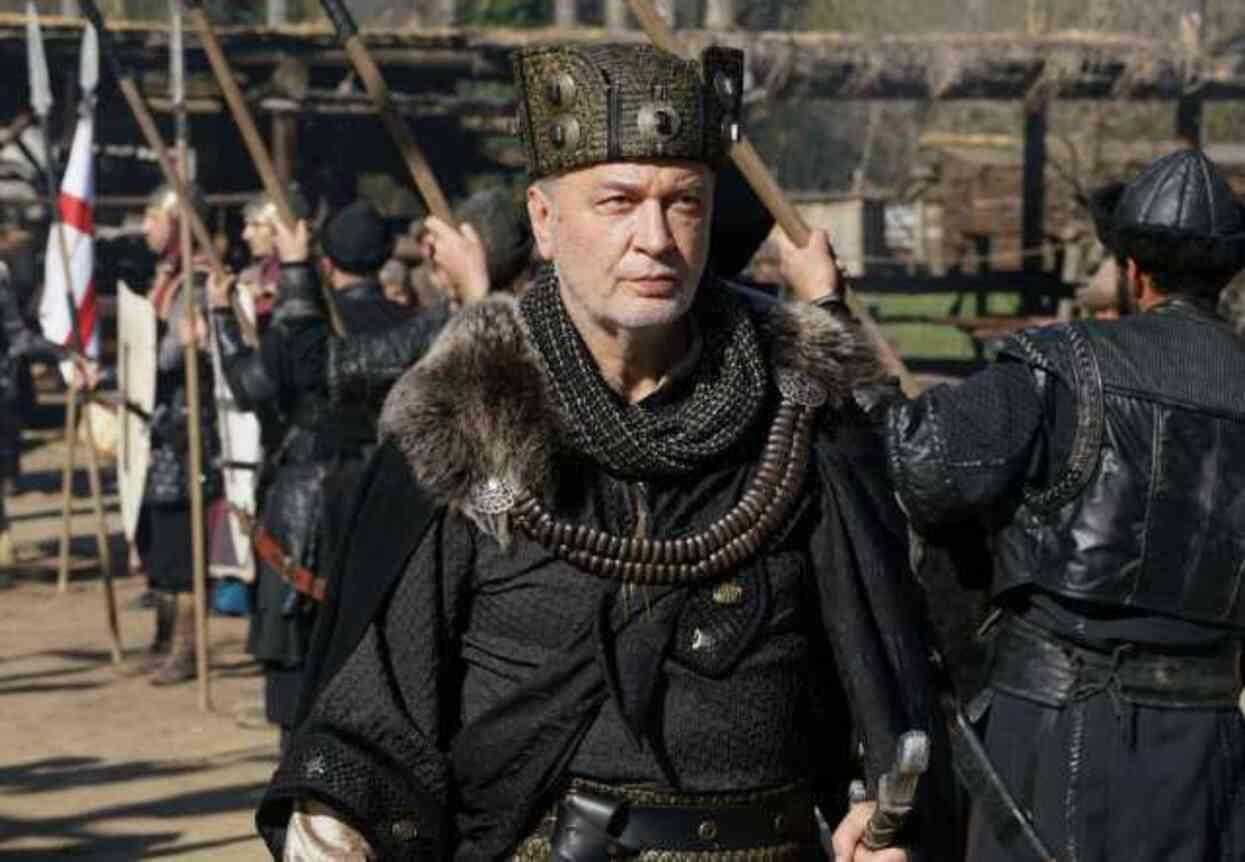 1001 gece dizisinin Türkiye çekimleri başladı! 4 Türk oyuncu da kadroda ...