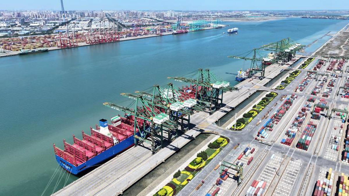 Çin'in liman kentlerinin liman ekonomisi 2023 yılında 6,2 trilyon yuan ...
