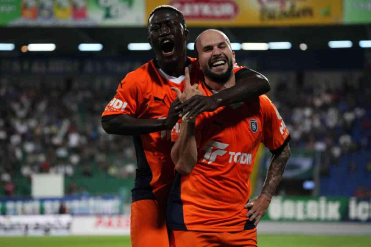 Çakur Rizespor ile RAMS Başakşehir, Süper Lig'in ilk haftasında 1-1 ...