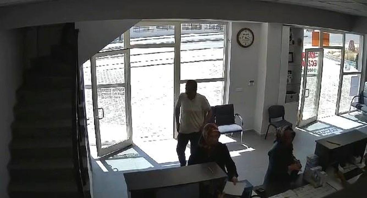 Konya'da Eşini Bıçaklayan Adam Yakalandı - Son Dakika