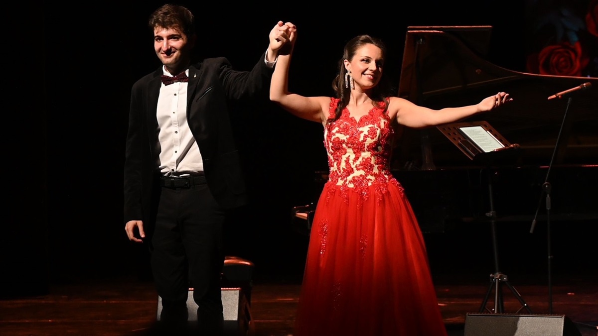 Rus Opera Sanatçısı Shelehova İstanbul'da Konser Verdi - Son Dakika