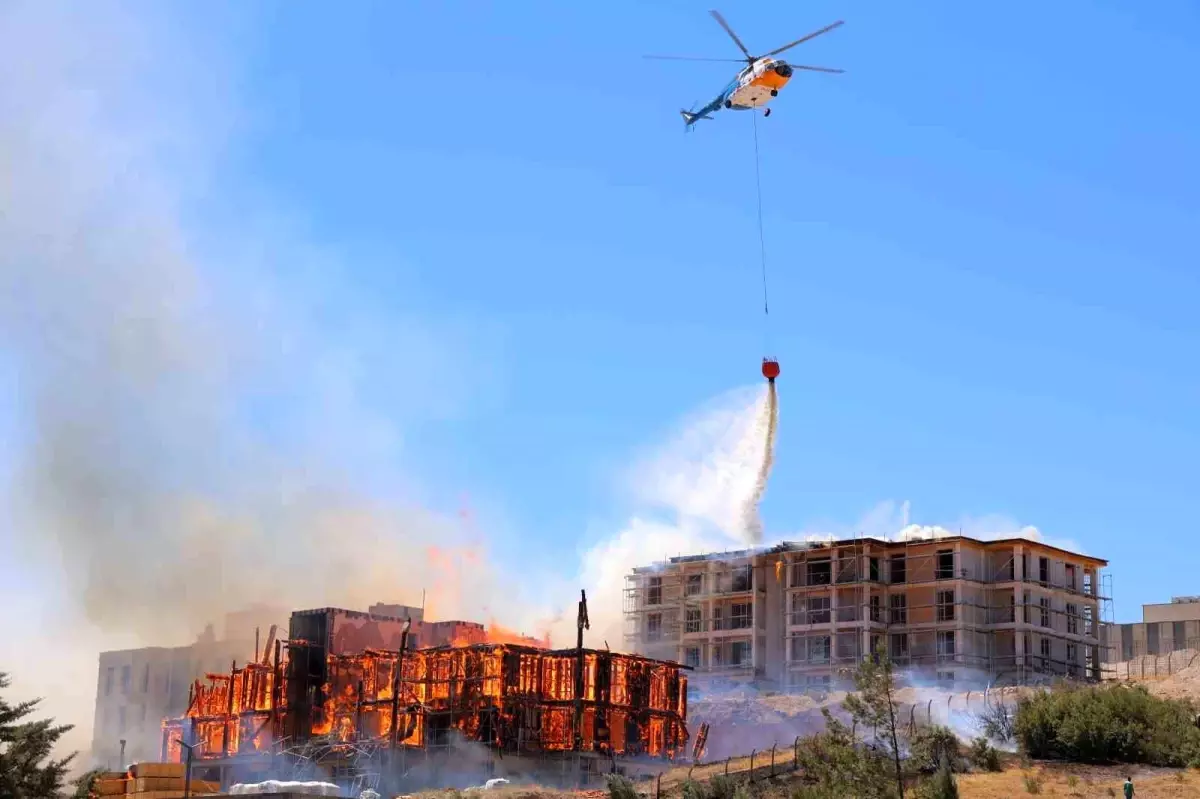 Kahramanmaraş'ta Lojman Yangını - Son Dakika