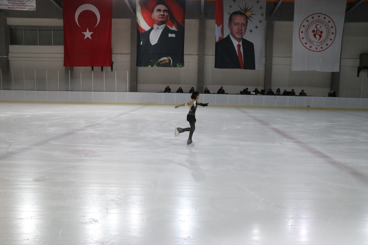 Buz Pateni Yarışması Tekirdağ'da Devam Ediyor - Son Dakika