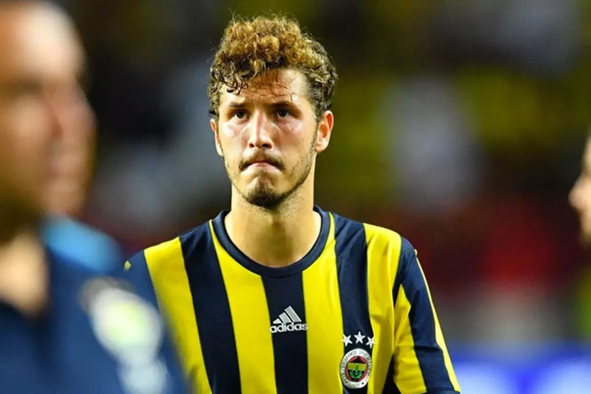 Nereden nereye! Salih Uçan'ın yeni adresi çok konuşulur - Son Dakika