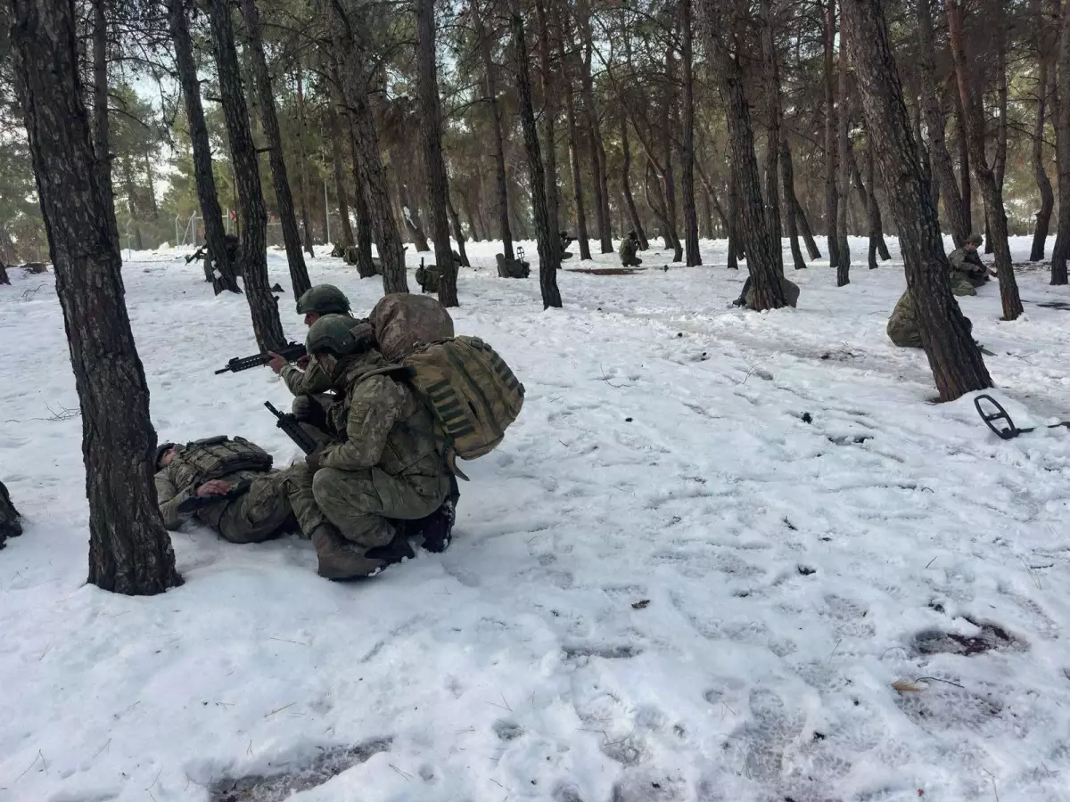 En İyi Komando Kolu Yarışması Sonuçlandı - Son Dakika