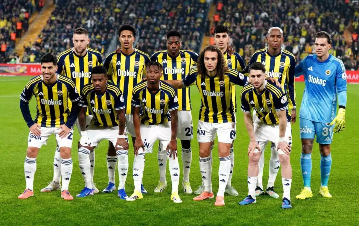 Fenerbahçe'de Göztepe Maçı İçin 4 Değişiklik - Son Dakika