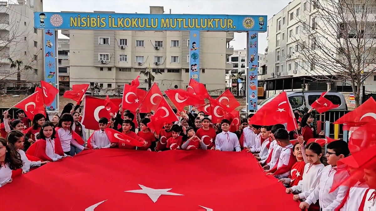 Nusaybin'de Bayrak Sevgisi Eğitimi - Son Dakika