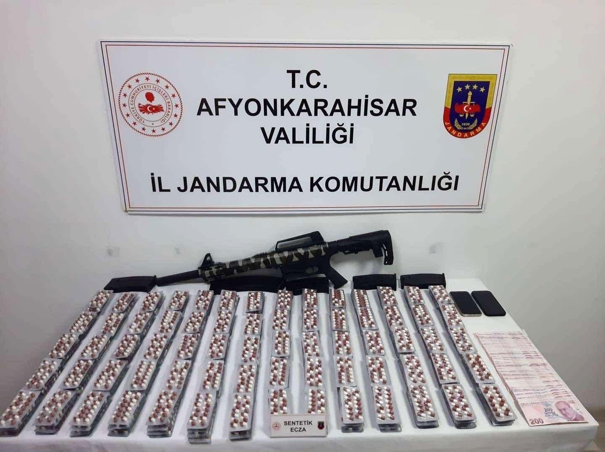 Afyonkarahisar'da Uyuşturucu Operasyonu - Son Dakika