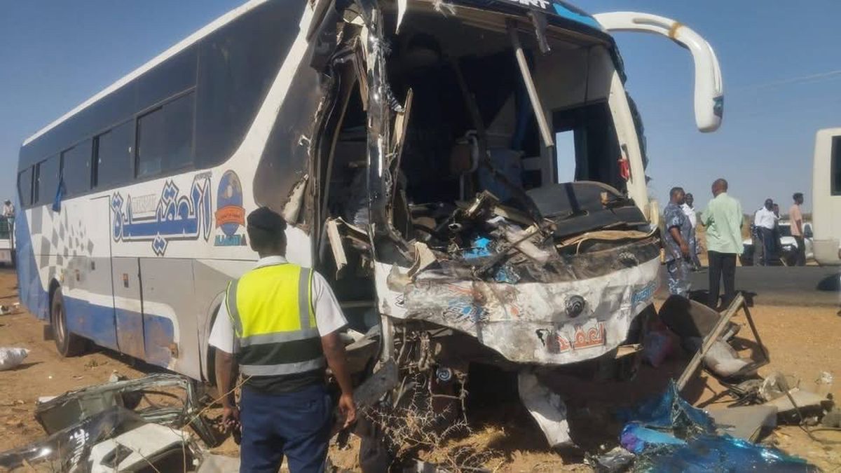 Sudan'da Otobüs Kazası: 14 Ölü, 16 Yaralı - Son Dakika