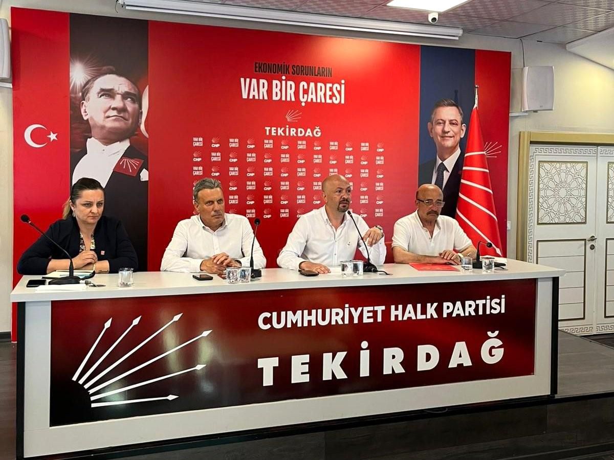 CHP Tekirdağ'da gerilim tırmanıyor: Çerkezköy Belediye Başkanı Akay ...