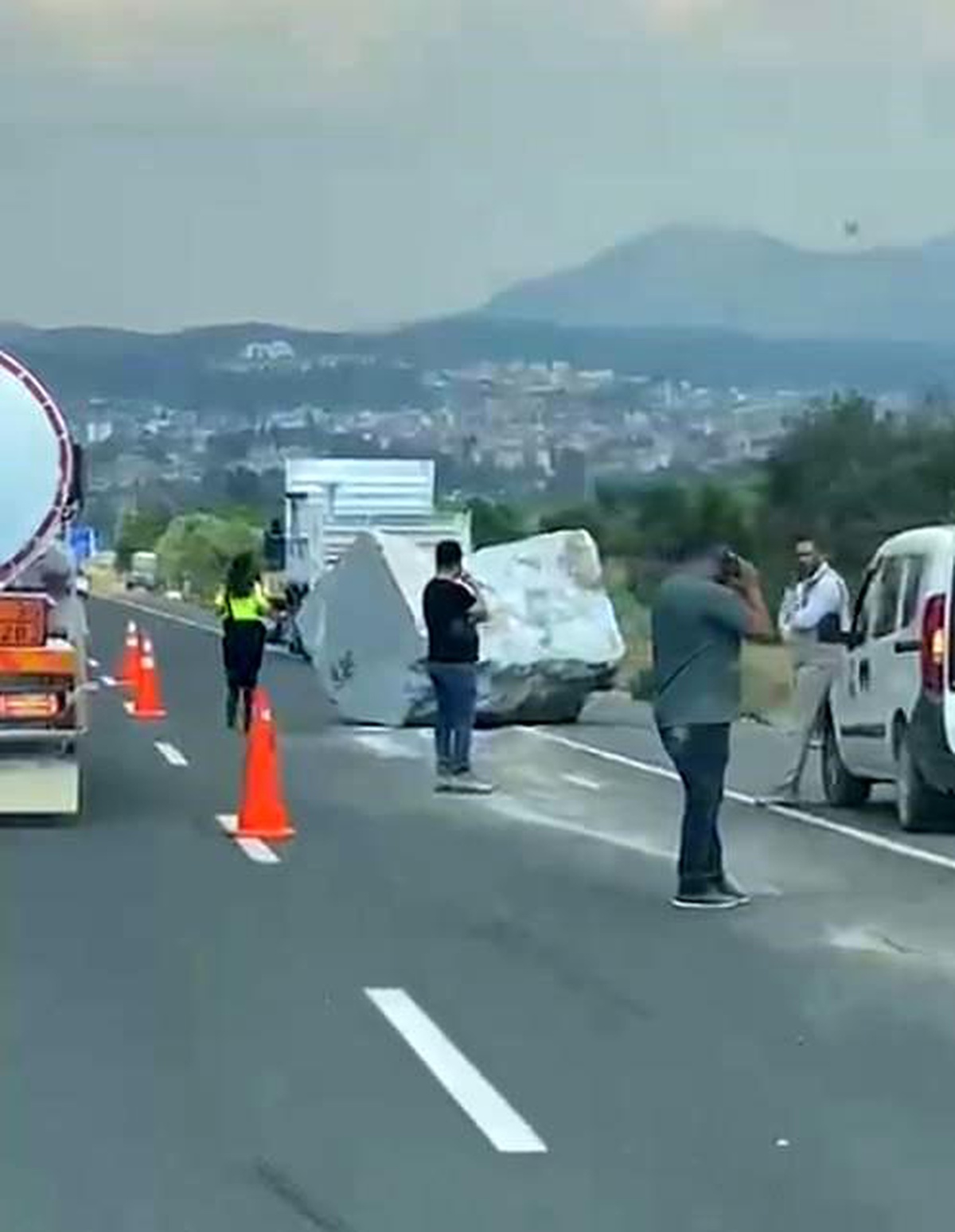 Yatağan-Bodrum Yolunda Mermer Blok Faciası - Son Dakika