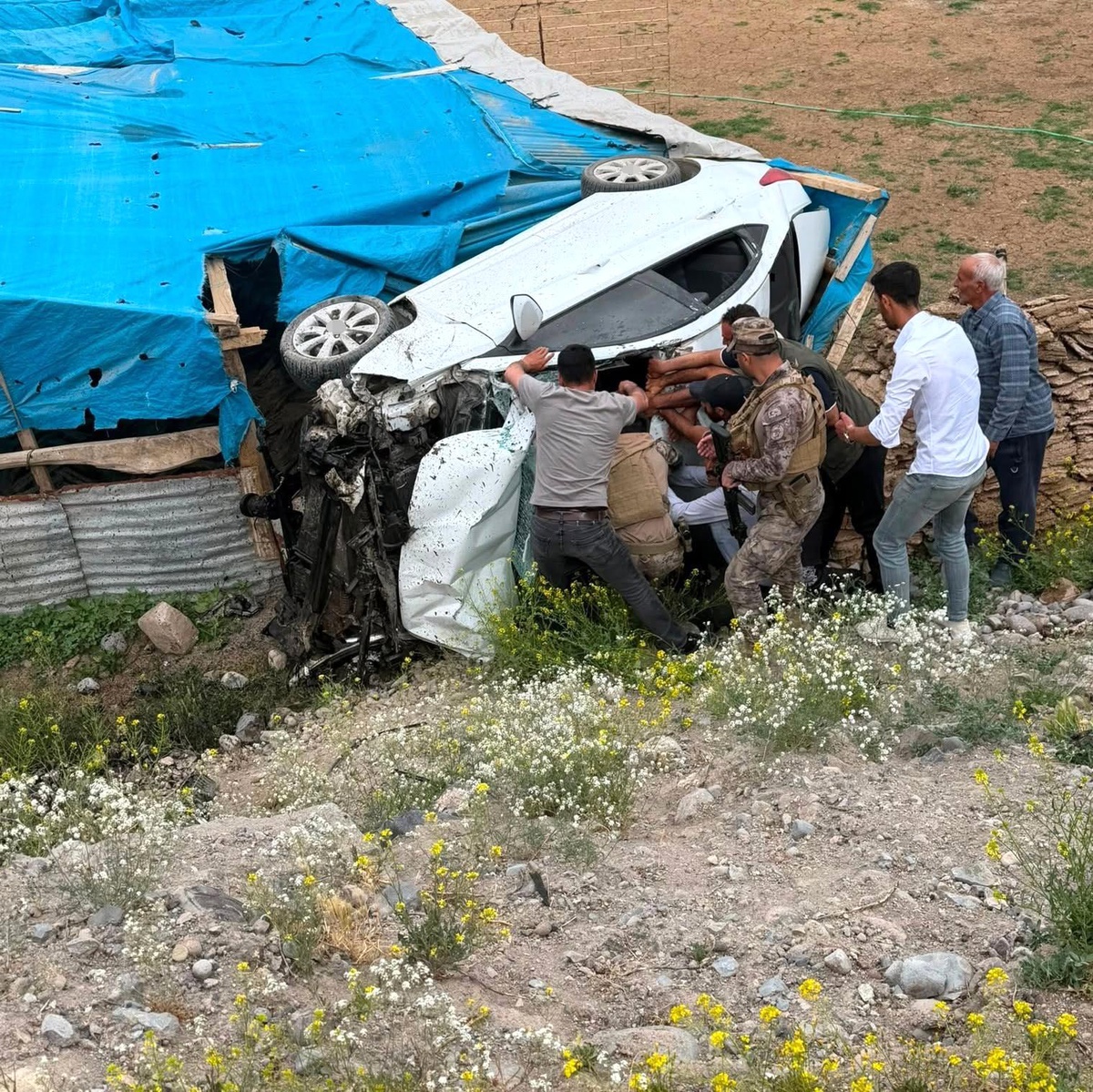 Tuzluca-Iğdır Karayolunda Kaza: 2 Yaralı - Son Dakika