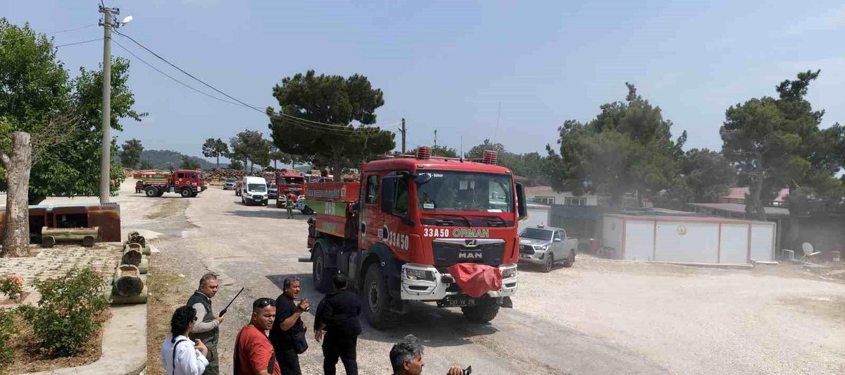 Mersin'de gerçeğini aratmayan orman yangını tatbikatı - Son Dakika