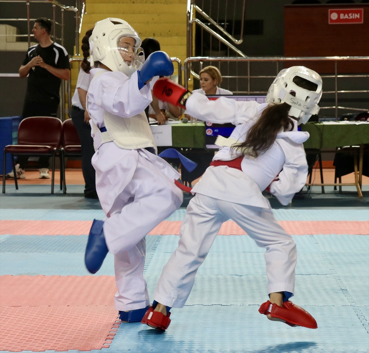Yıldızlar Ligi Karate Müsabakaları Trabzon'da - Son Dakika