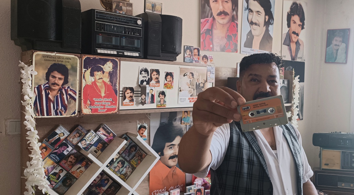 Ferdi Tayfur'a Aşk: Bayram Önek'in Koleksiyonu - Son Dakika