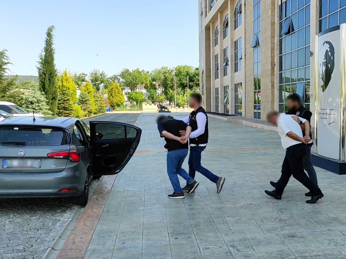 Uşak'ta Uyuşturucu Operasyonu: 16 Tutuklama - Son Dakika