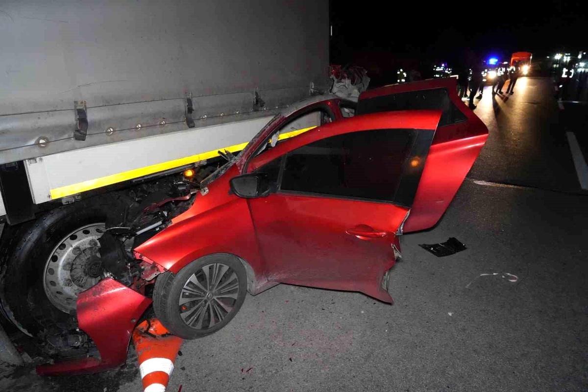 Edirne'de Trafik Kazası: Sürücü Hayatını Kaybetti - Son Dakika
