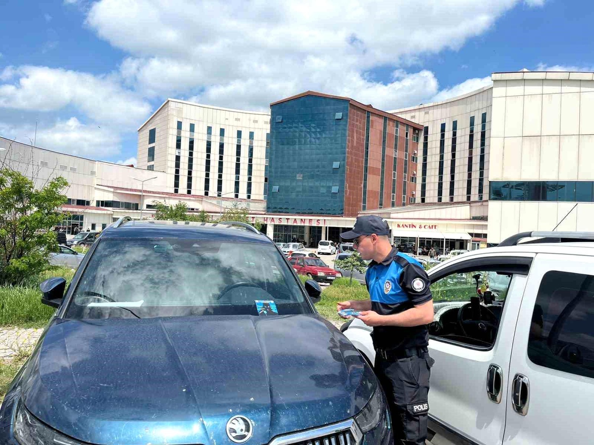 Kars'ta Otodan Hırsızlık Bilinçlendirme Çalışması - Son Dakika